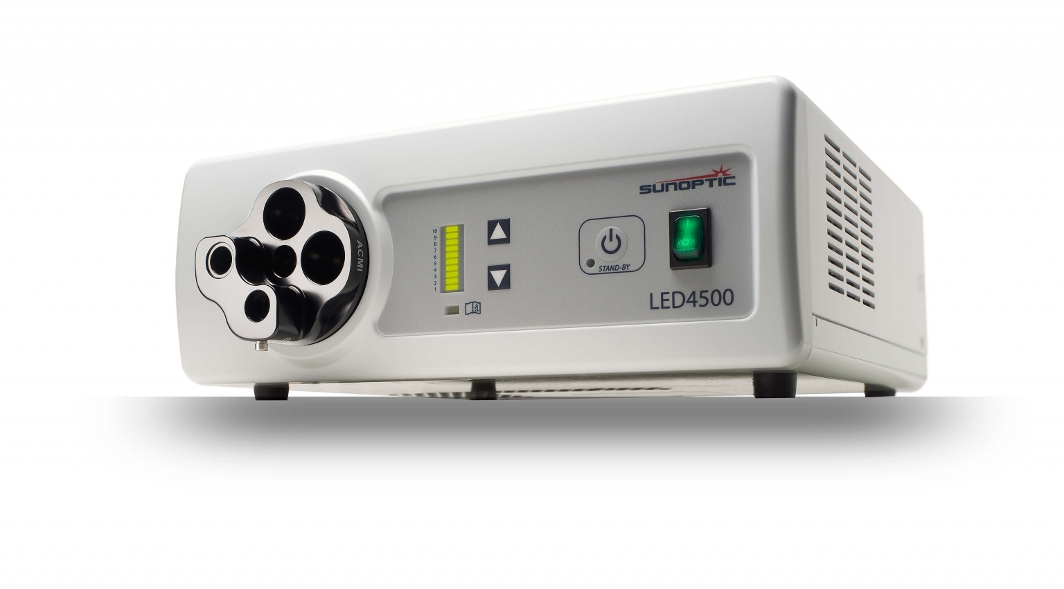 Sunoptic’s LED4000 Xenon Light Source